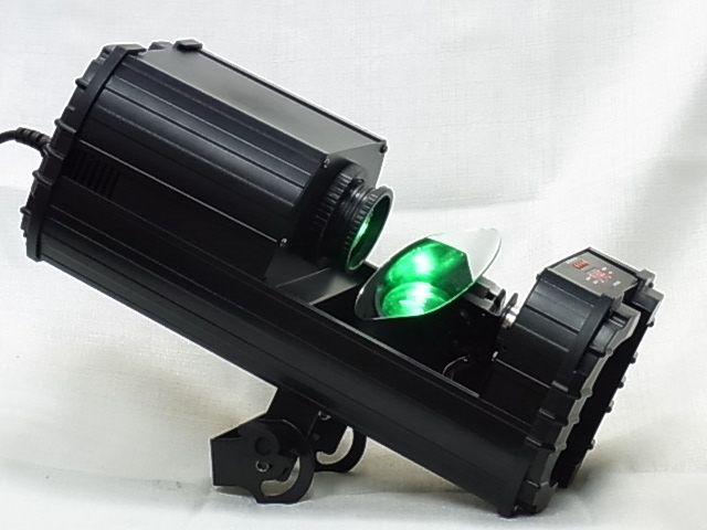 照明機材 | KURODEN